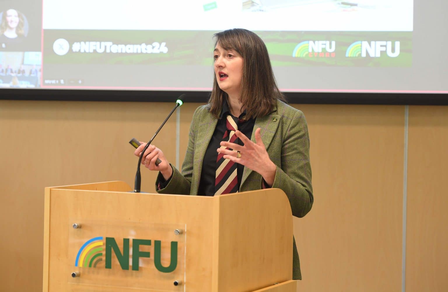 Julia Guest Speaker at NFU Conference - Bagshaws